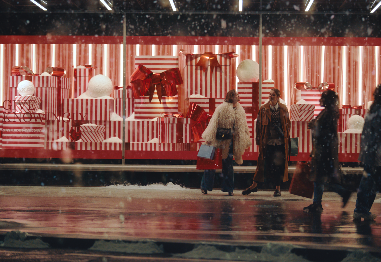John Lewis Christmas ad stars sister in last-minute dash back in time ...