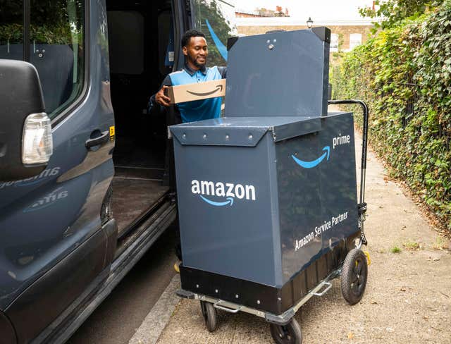 Amazon announces biggest ever order of electric heavy goods vehicles ...