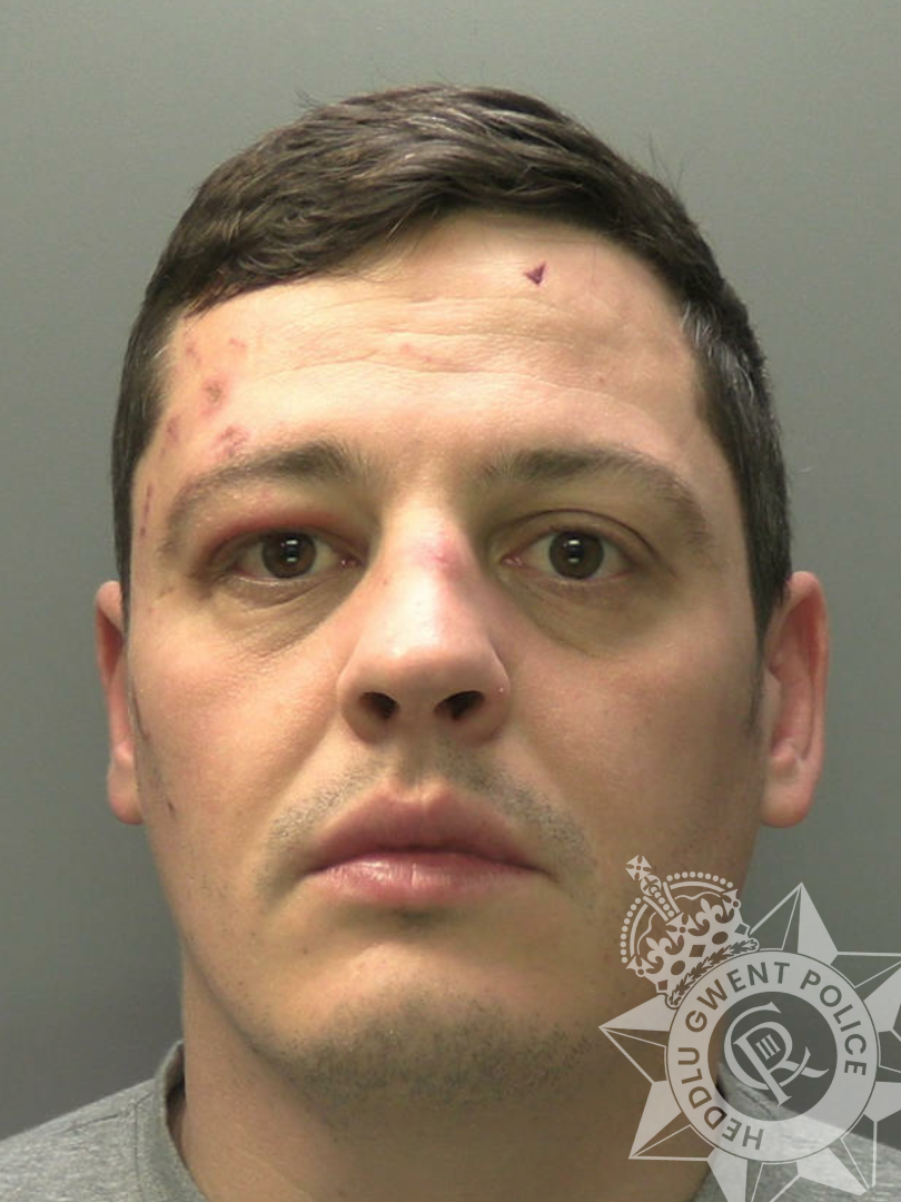 Man, 37, jailed for ‘vicious and persistent’ attack on police officer