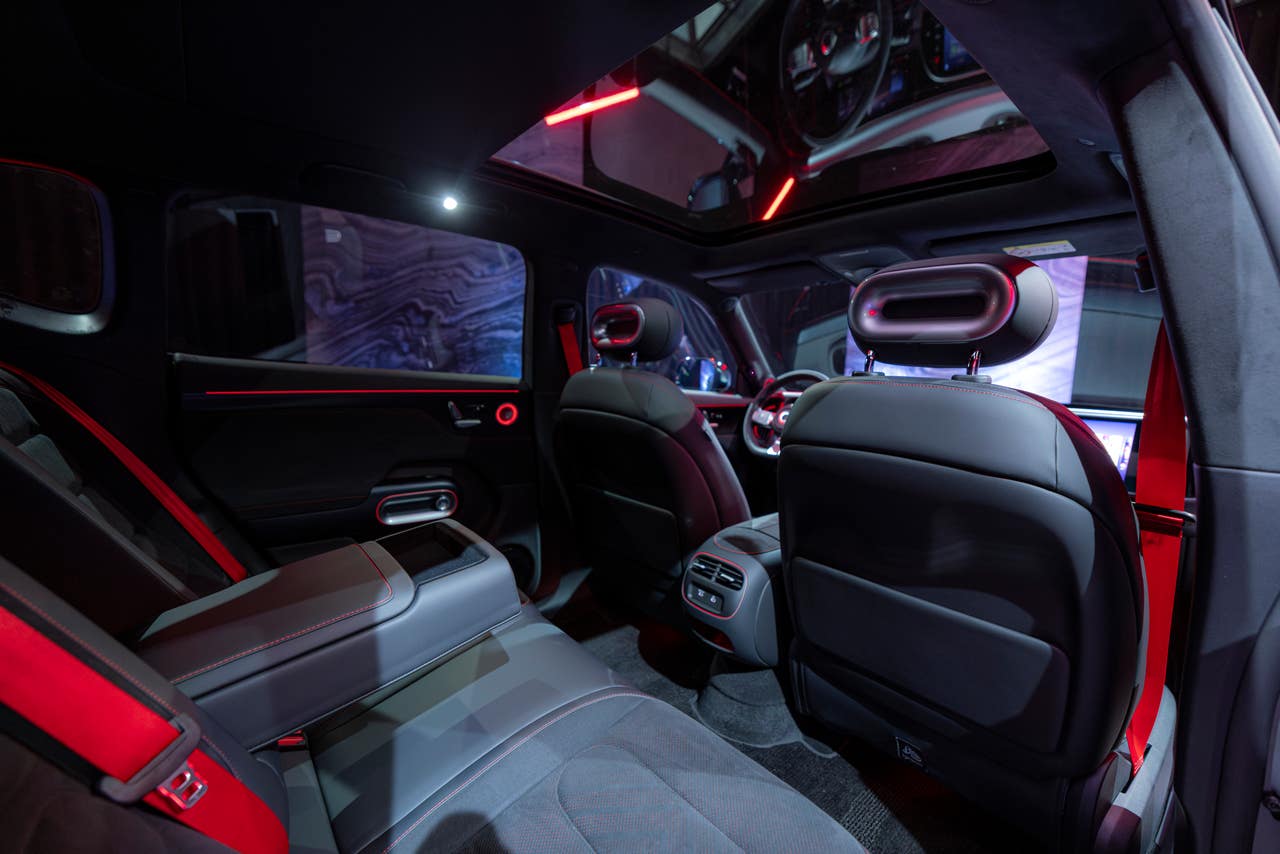 Smart’s #5 Brabus brings high level of performance and dynamic looks ...