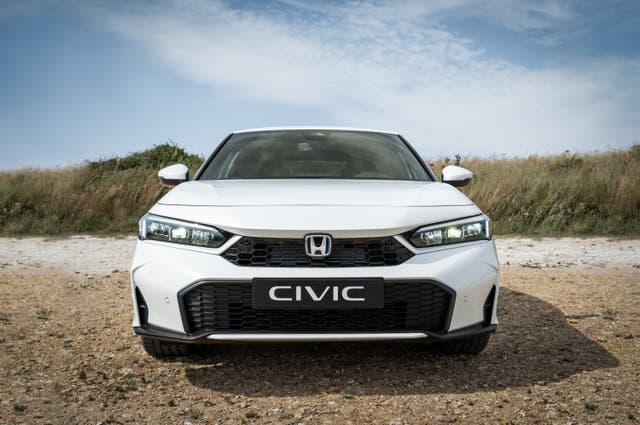 Honda Civic receives exterior and interior updates