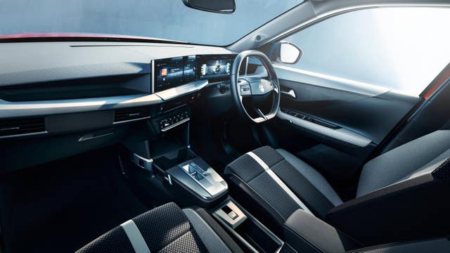 Vauxhall Frontera Electric receives ‘Extended Range’ variant | Express ...