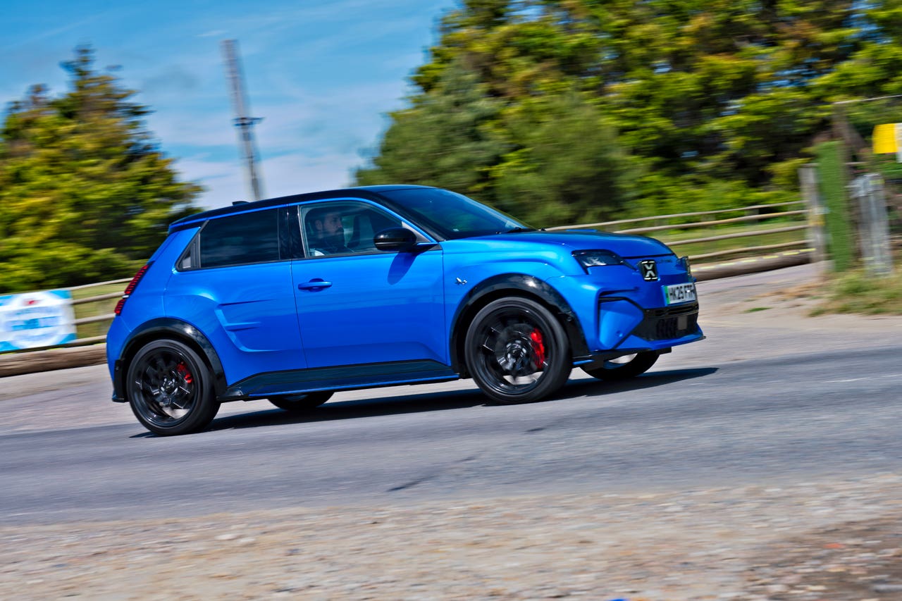 These are the best electric hot hatchbacks you can buy | Shropshire Star