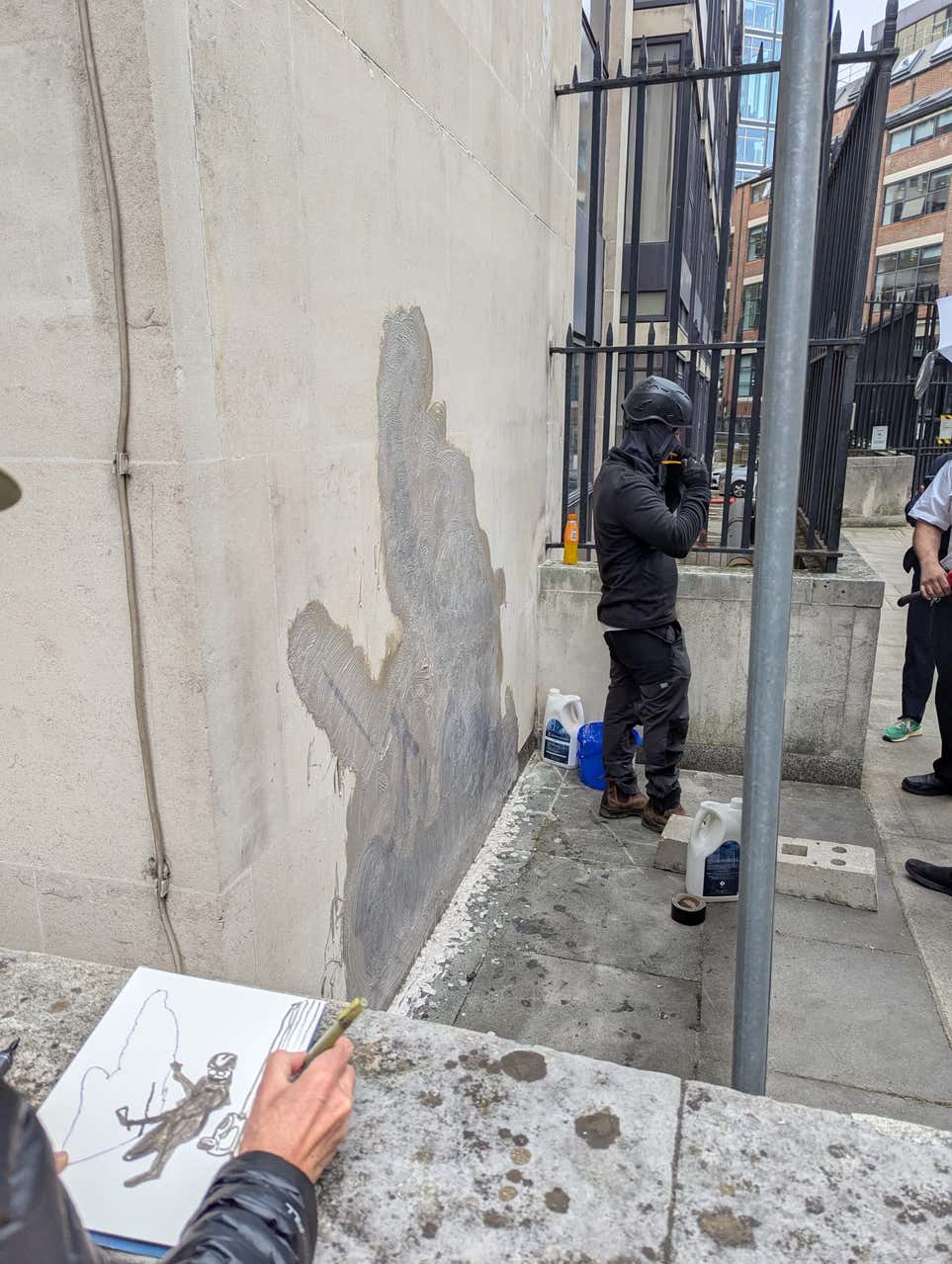 Work to remove Banksy mural at Royal Courts of Justice resumes ...
