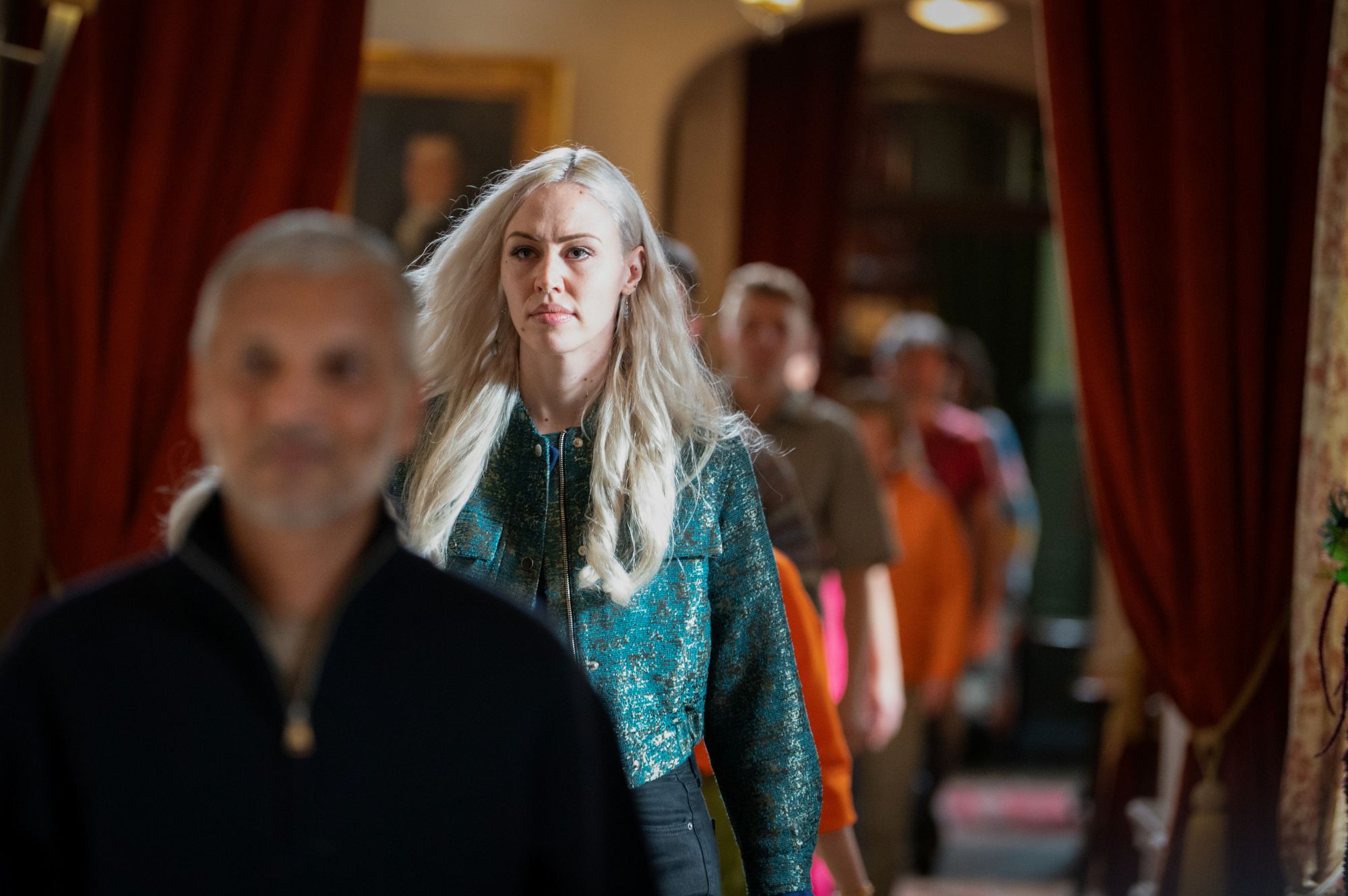 Third contestant banished says secret girlfriend ignored him on The ...