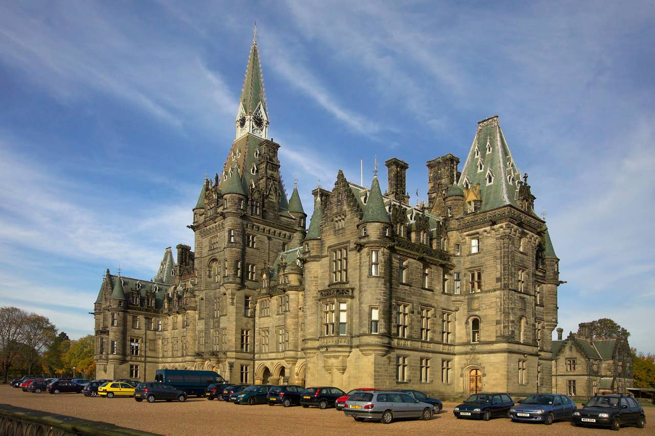 Pupils ‘wholly failed’ by Fettes College during decades of abuse ...
