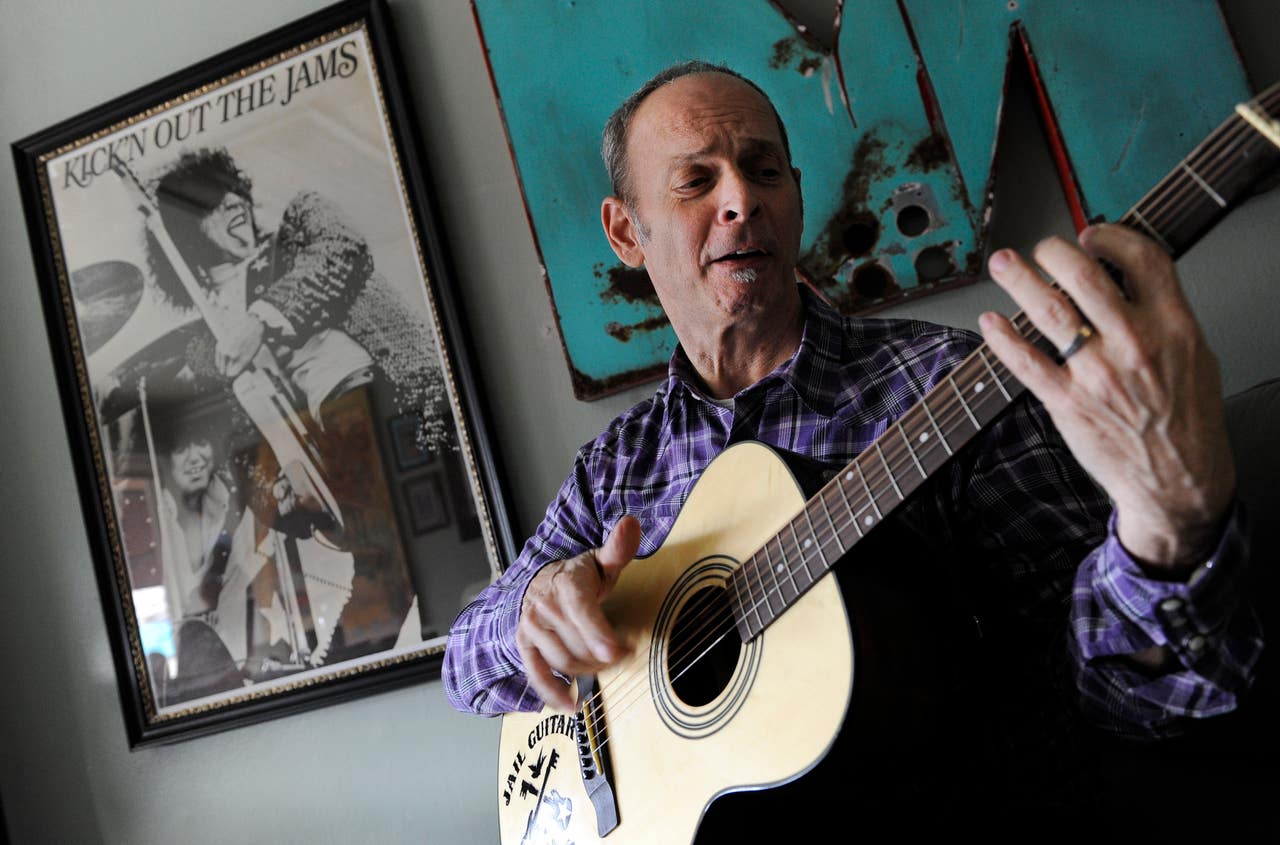 Wayne Kramer, co-founder of revolutionary rock band MC5, dies aged 75 ...