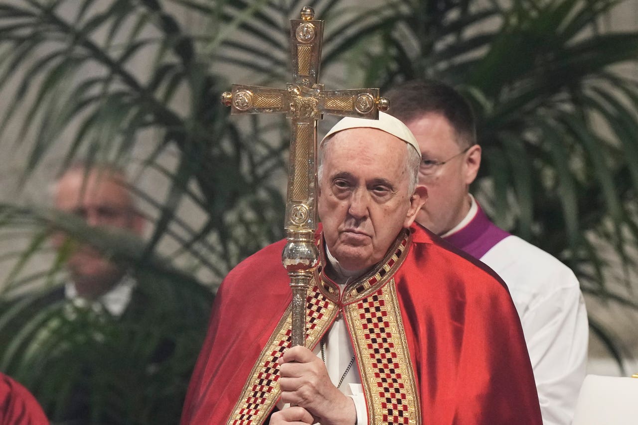 Pope Francis adds overnight visit to France to busy travel schedule | LBC