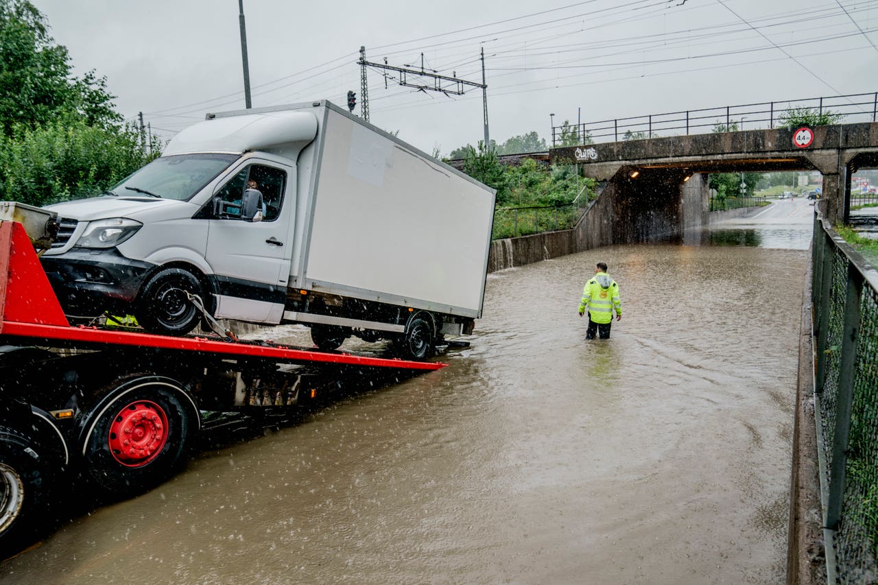 Warning of ‘extremely heavy rainfall’ after Storm Hans hits northern ...