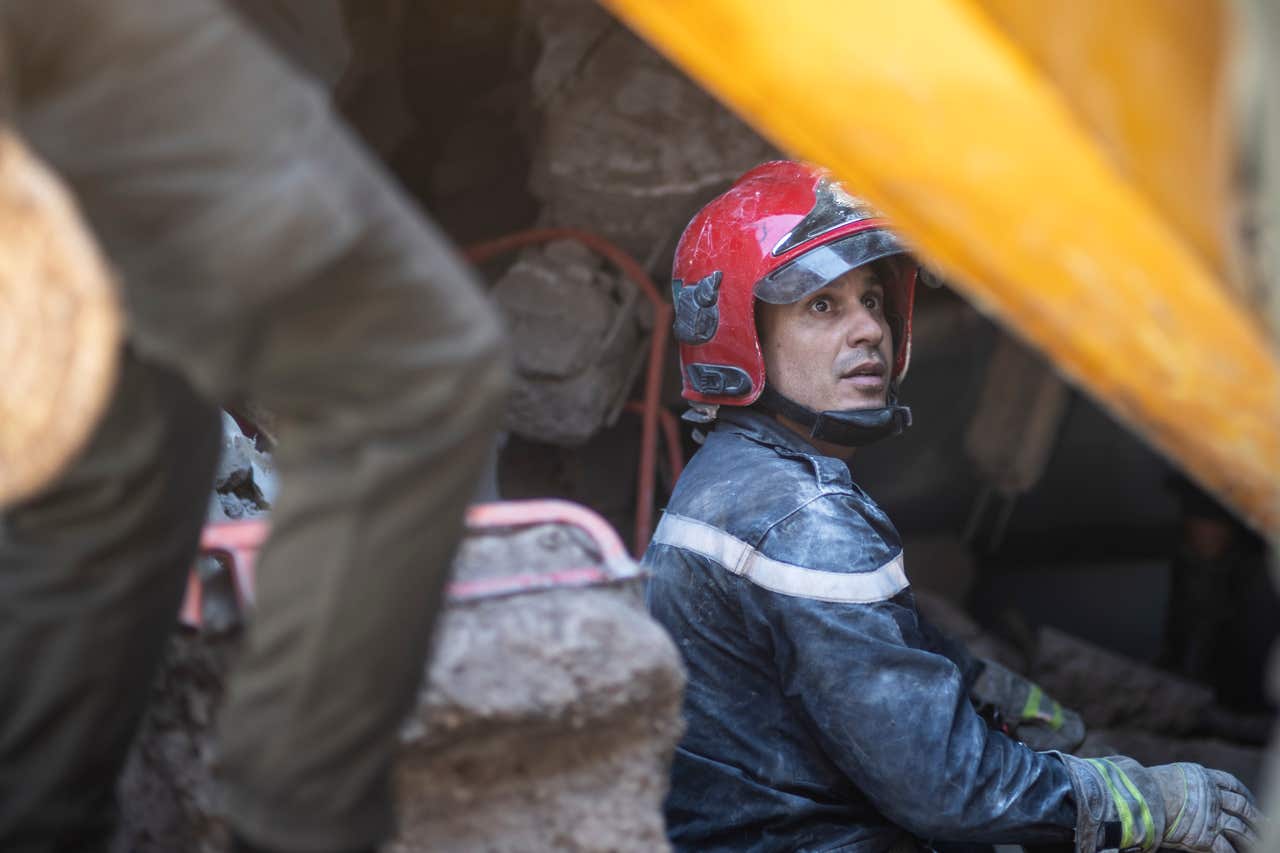 Rescuers seek survivors of Morocco earthquake as 2,000 death toll ...