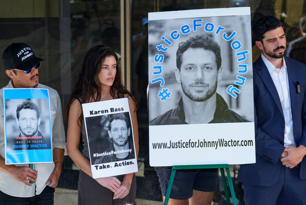 Two 18-year-olds charged with murder of ex-General Hospital actor ...