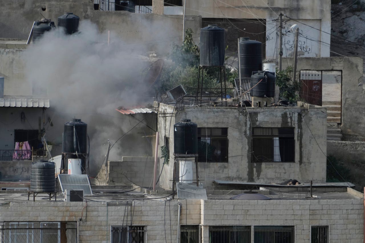 Israeli soldiers ‘pushed lifeless bodies’ from rooftops during West ...
