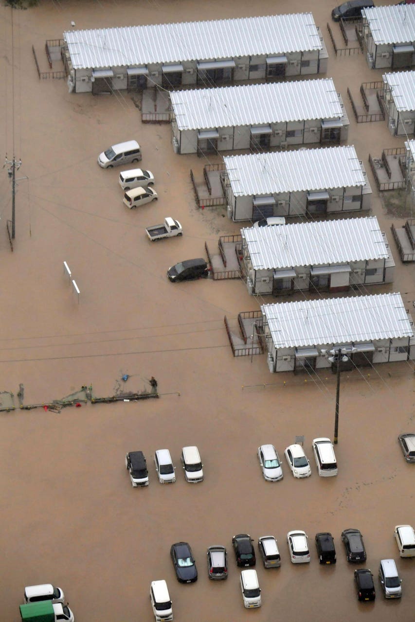 Heavy rain triggers deadly landslides and floods in Japan | Basingstoke ...