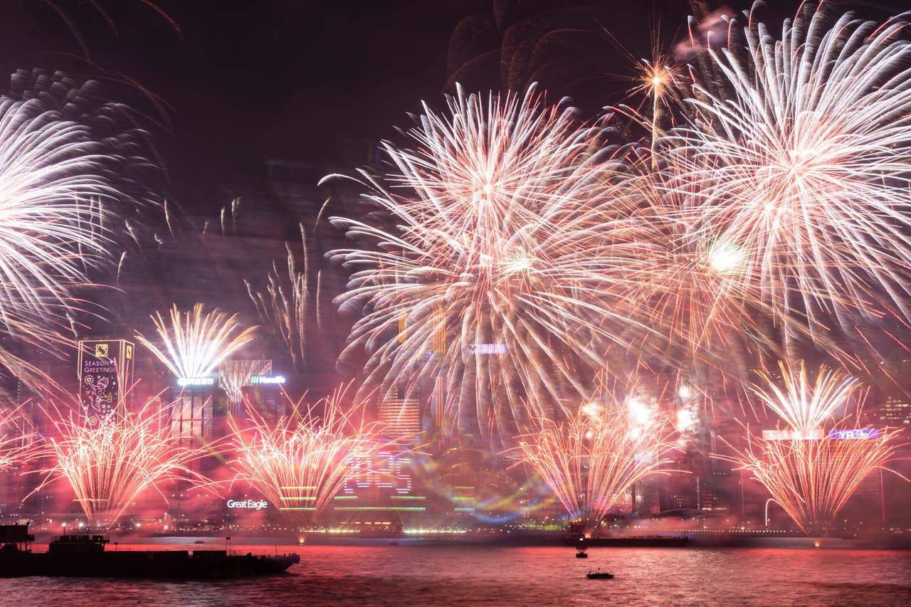 In Pictures: Cities around the world ring in the new year as 2025 dawns ...