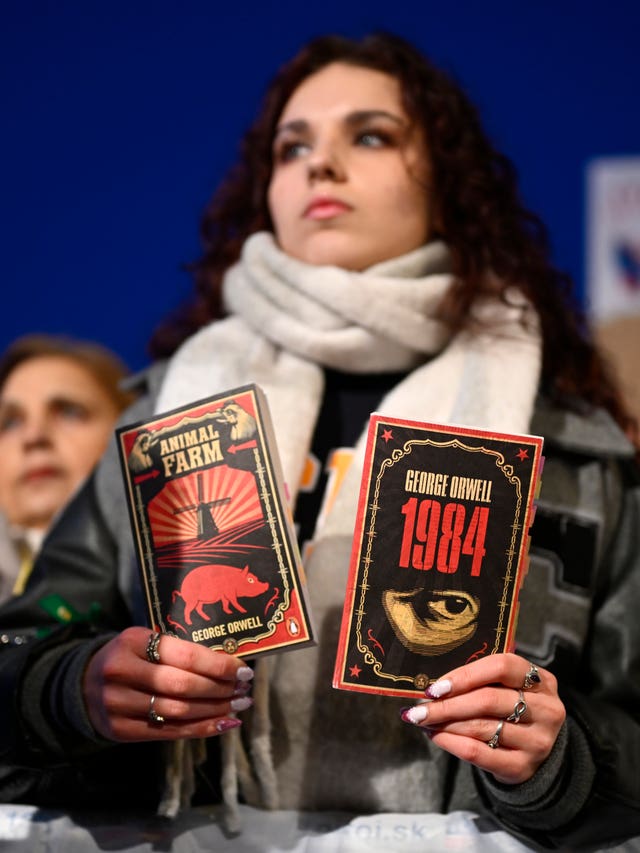 Thousands Protest In Slovakia Over Pro Russia Policies Of Populist Leader Fico Redhill And