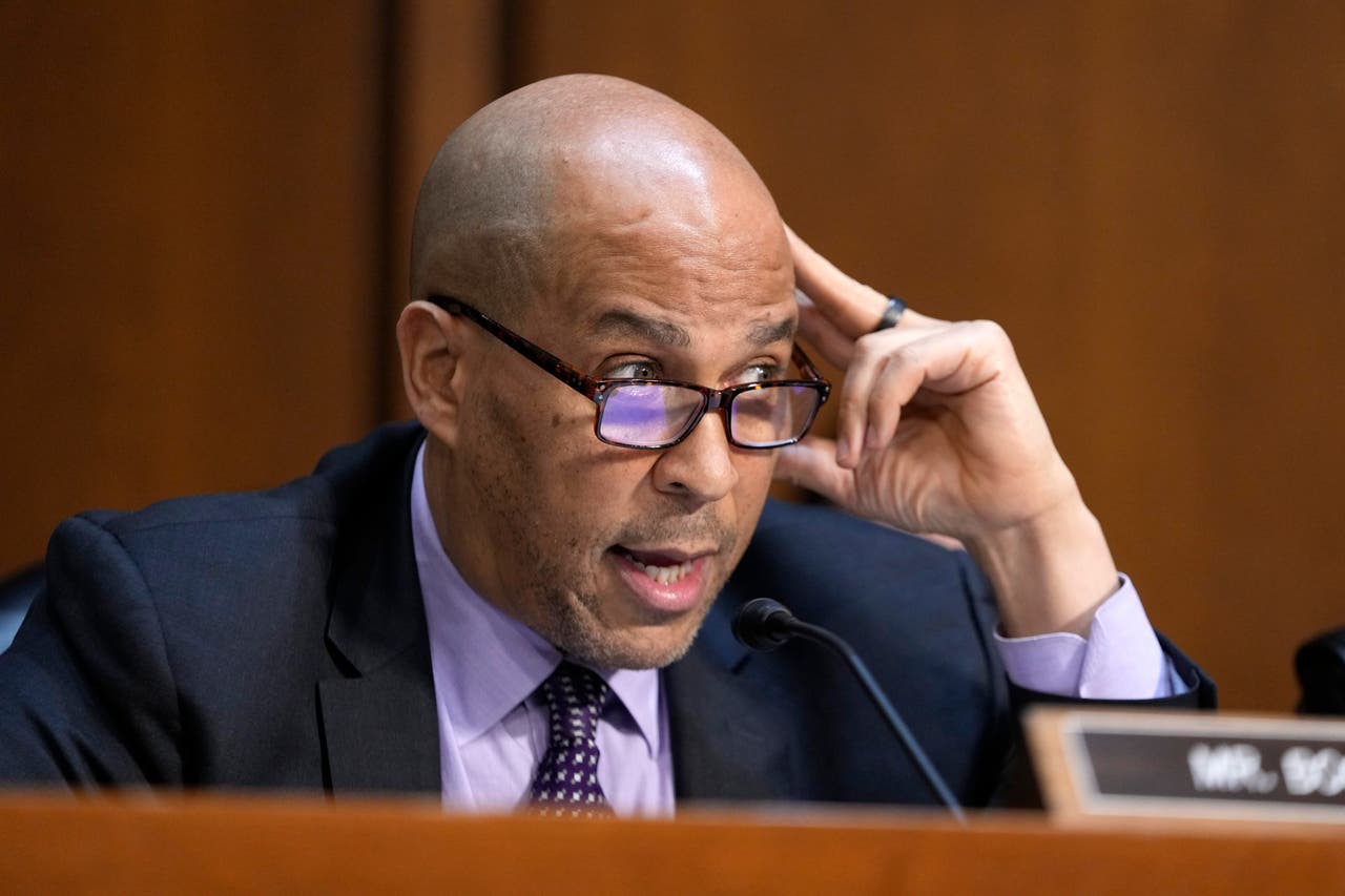 Cory Booker sets a record with marathon US Senate speech | The Mail