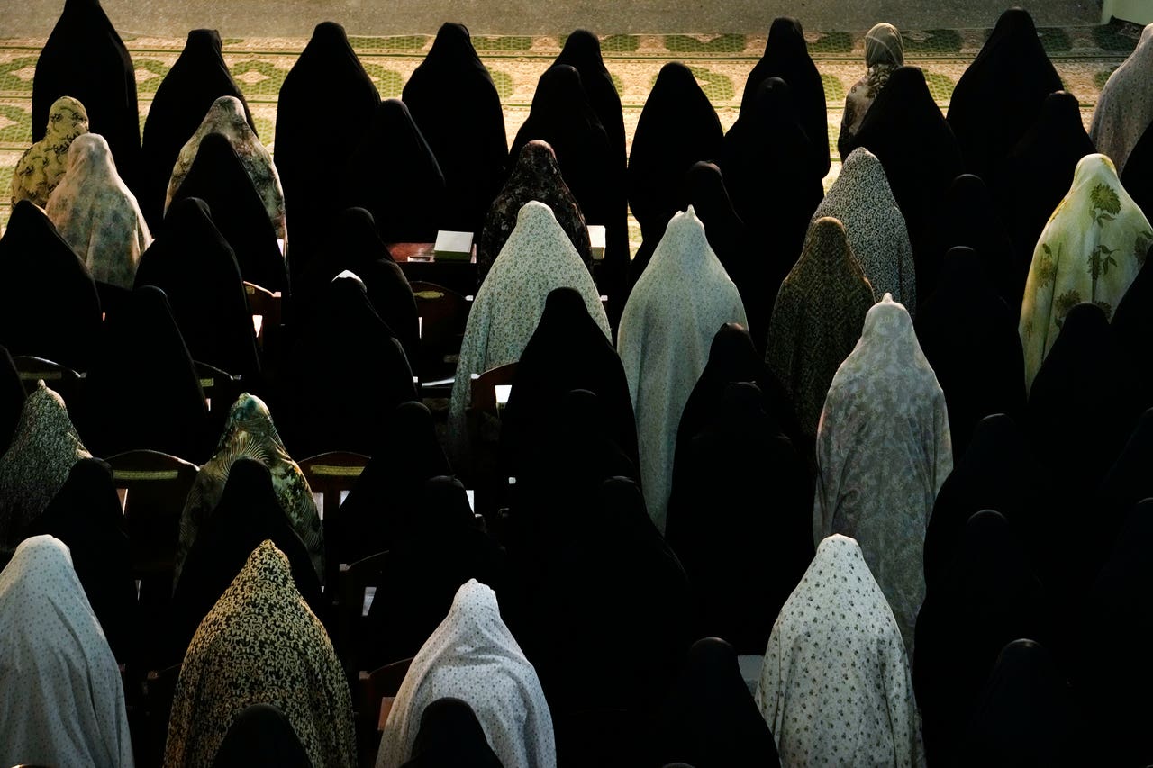 Iran Electronically Scans Women For Headscarf Violations Un Report