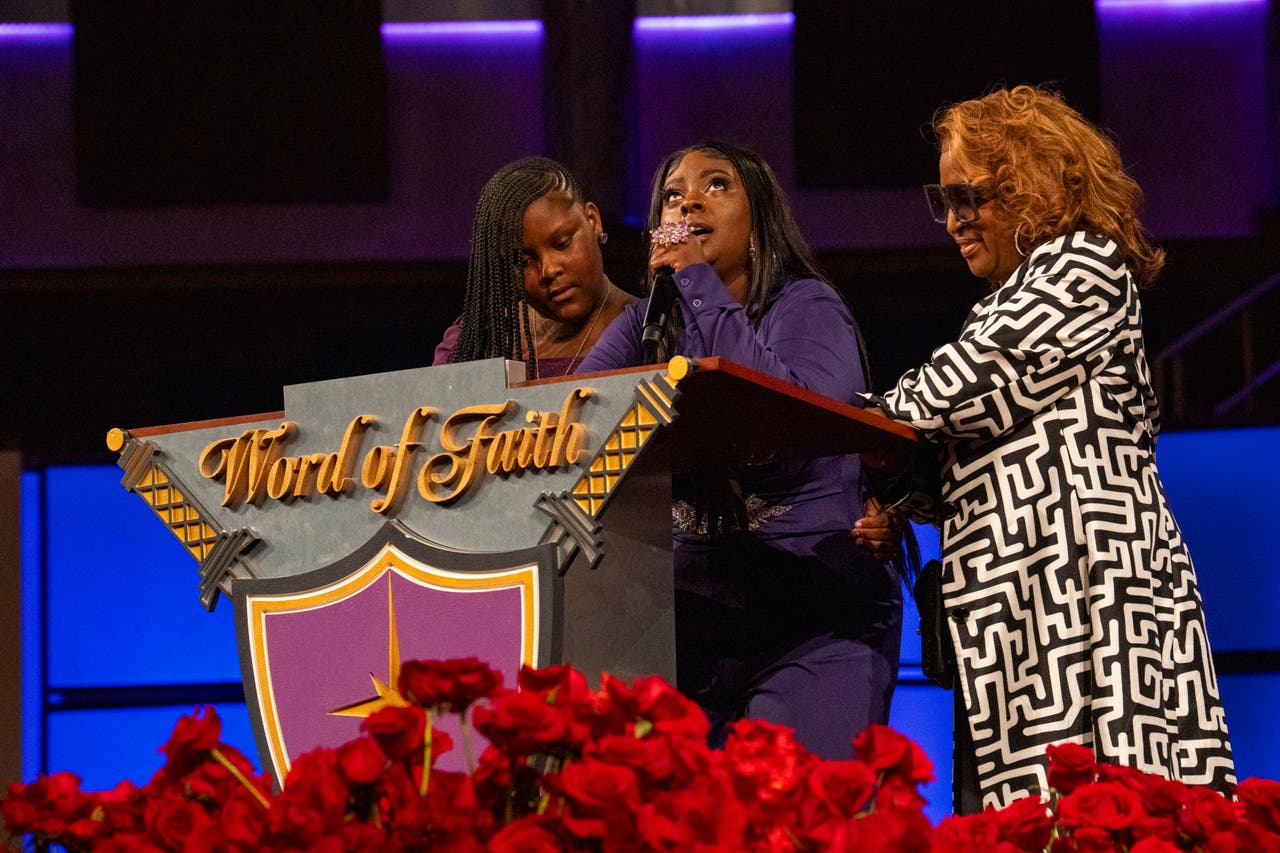 Memorial service held for Grammy-nominated R&B singer Angie Stone ...