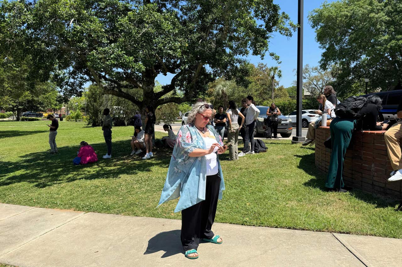 Two people killed and at least five wounded in Florida university ...