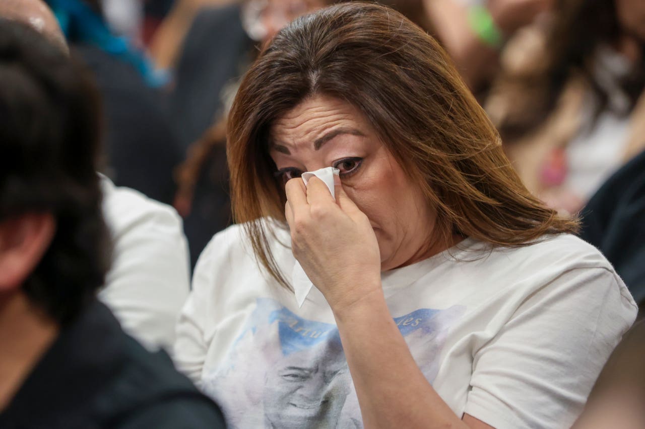 Gunman who killed 23 in racist attack at Walmart store avoids death ...