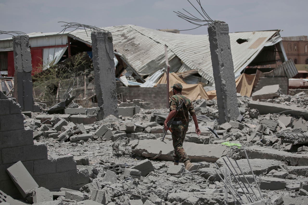 Houthi rebels say 68 dead in US air strike that hit Yemen jail holding ...