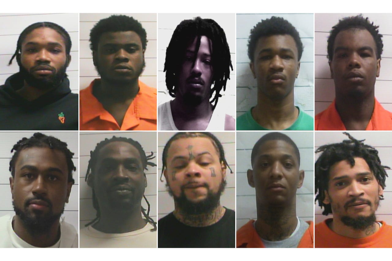 Three more of 10 escapees from New Orleans jail captured, leaving two on run | Oxford Mail