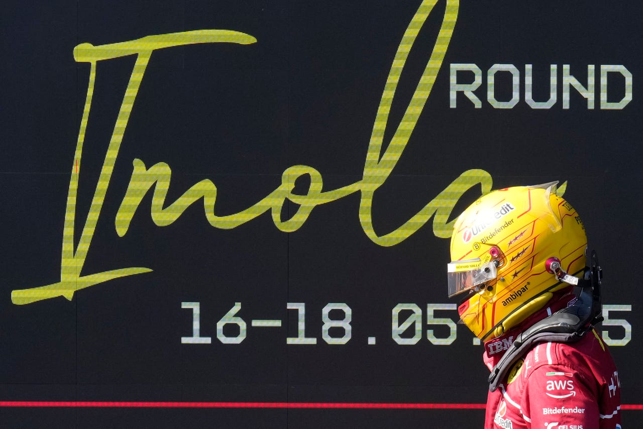 Max Verstappen wins Emilia Romagna GP after superb early move on Oscar ...