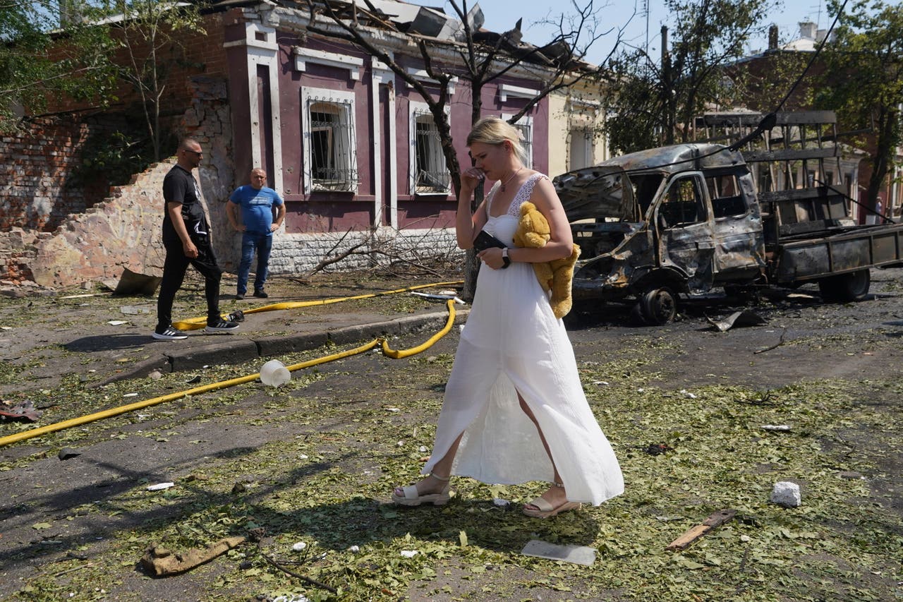 Russia fires drones at civilian areas of Ukraine after sacking ...