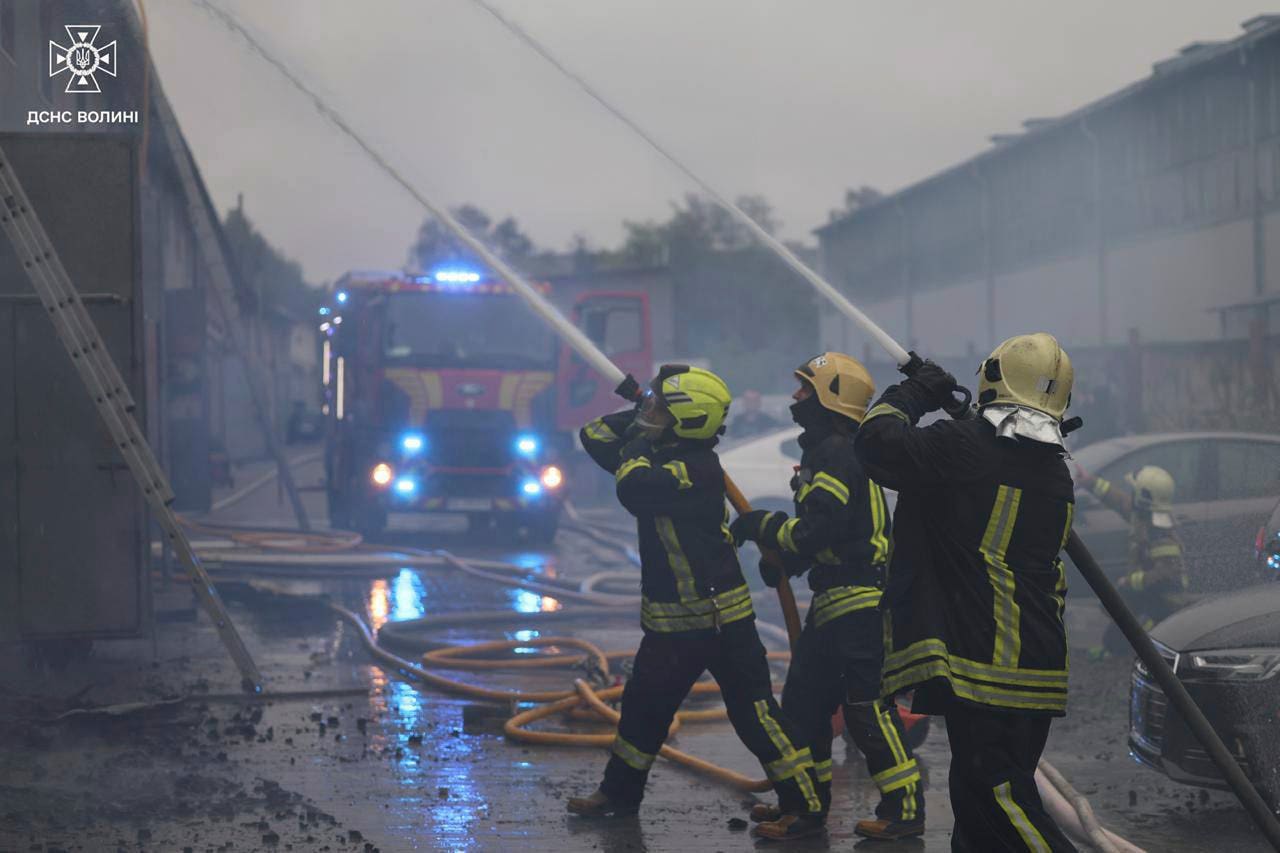 Russia launches another record drone attack on Ukraine, say Ukrainian ...