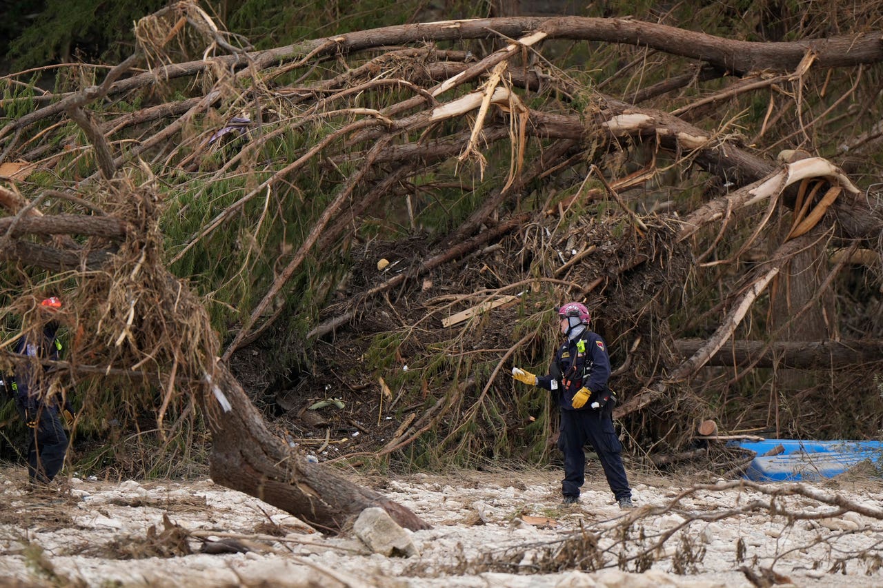 Trump visits Texas amid fears over his plans to scrap disaster relief agency | Burnham and ...