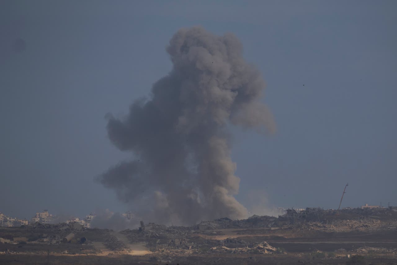 Israeli strikes in Gaza kill 93 Palestinians, health officials say ...