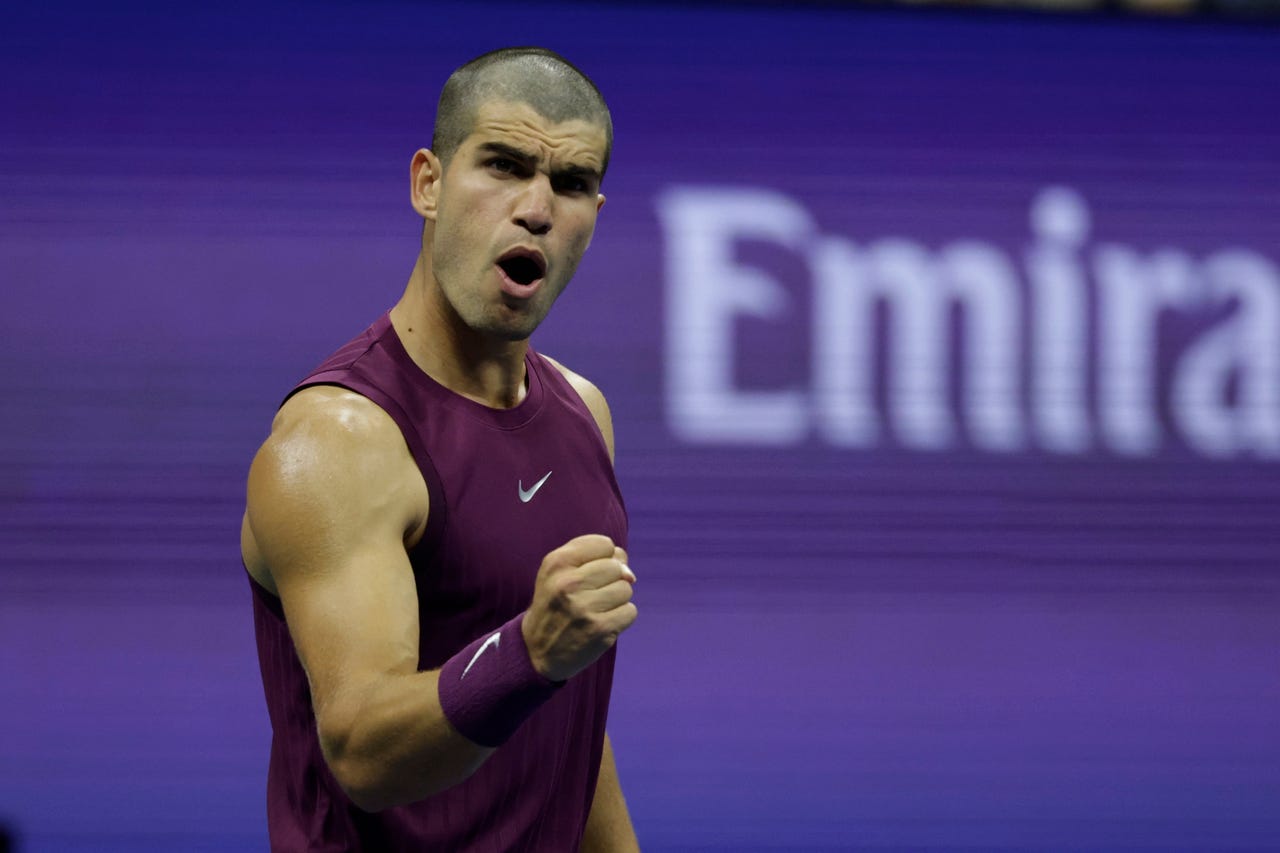 Emma Raducanu gives swift US Open win and Carlos Alcaraz’s haircut a ...