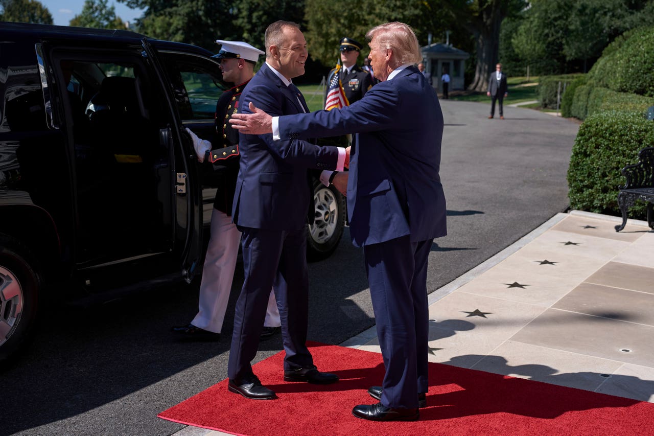 Trump assures Polish leader of continued robust US military presence ...