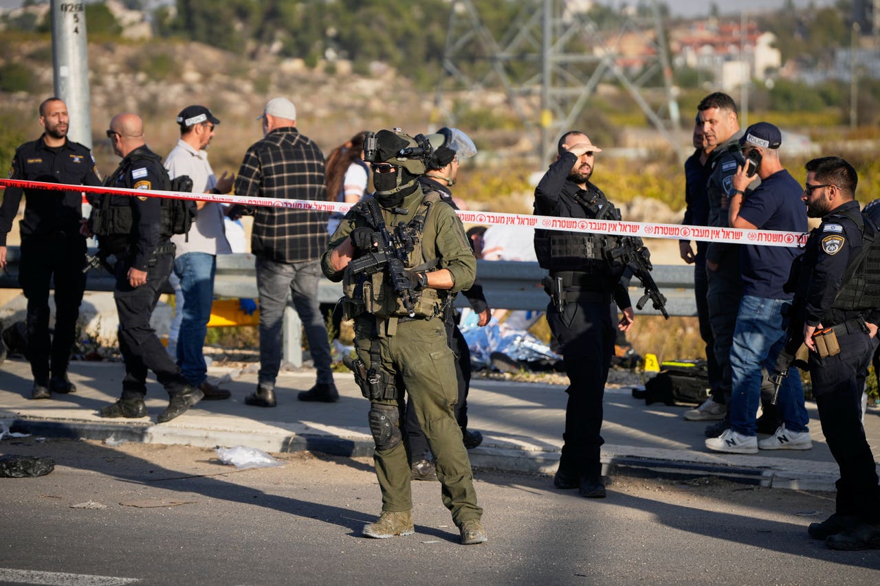 One Israeli killed and three wounded in West Bank attack | Slough Observer
