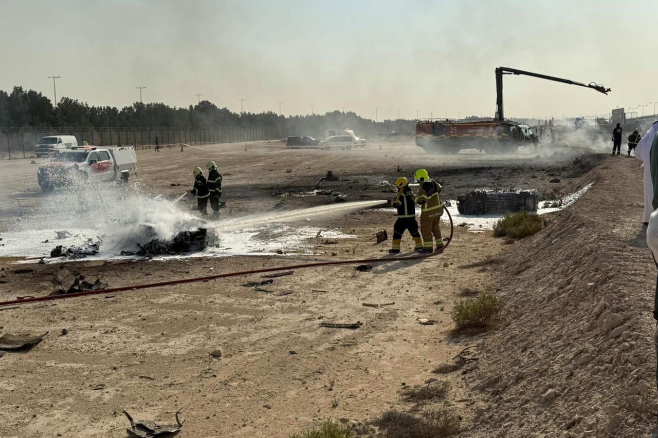 Pilot killed as Indian fighter jet crashes during demo flight at Dubai ...