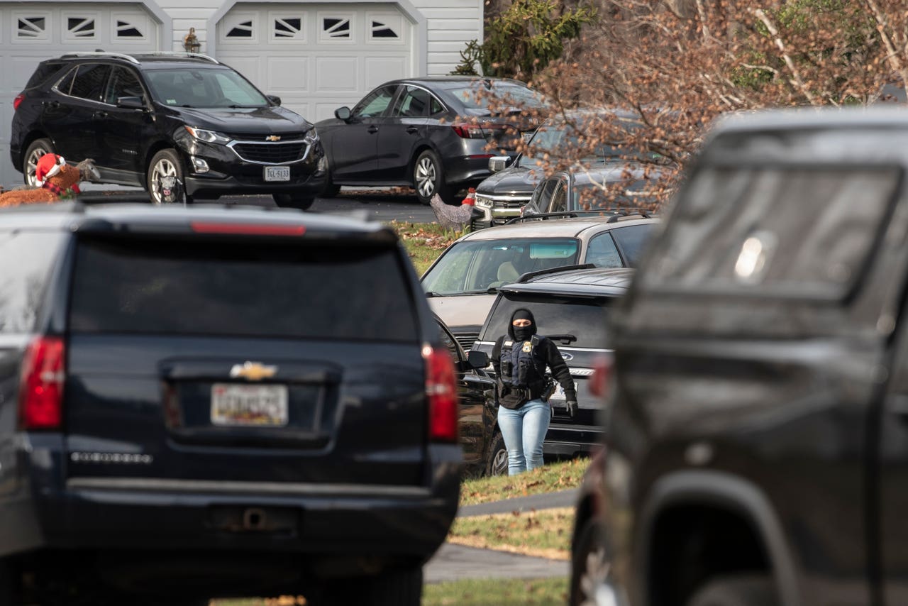Man charged after arrest connected to January 6 Capitol pipe bombs ...