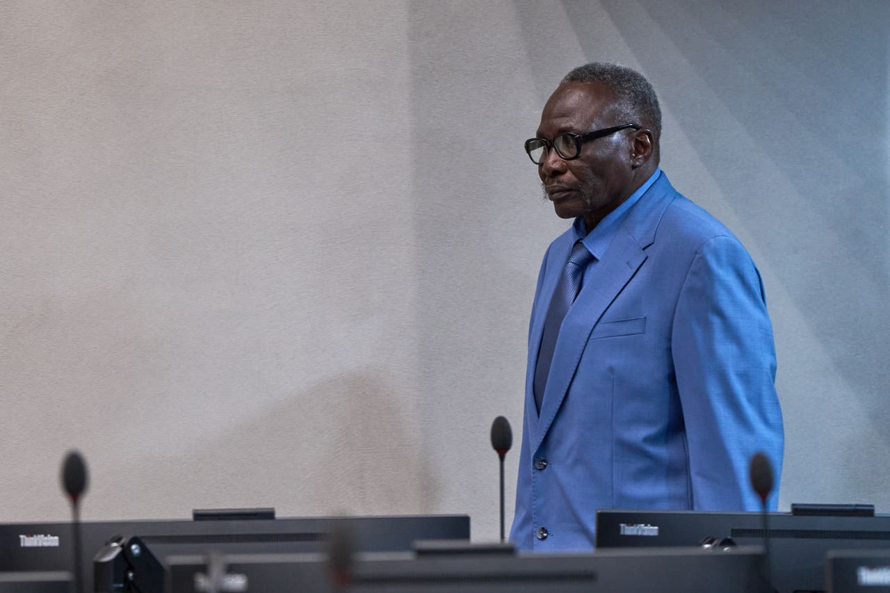 Sudanese militia leader jailed for 20 years for Darfur war crimes ...