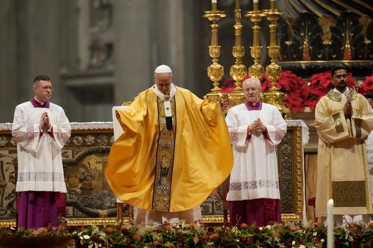 Pope Leo XIV remembers Gaza’s suffering in first Christmas homily ...
