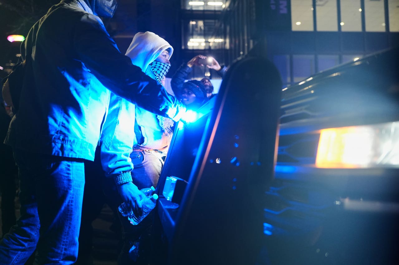 New video of fatal Minneapolis shooting emerges as protests continue ...