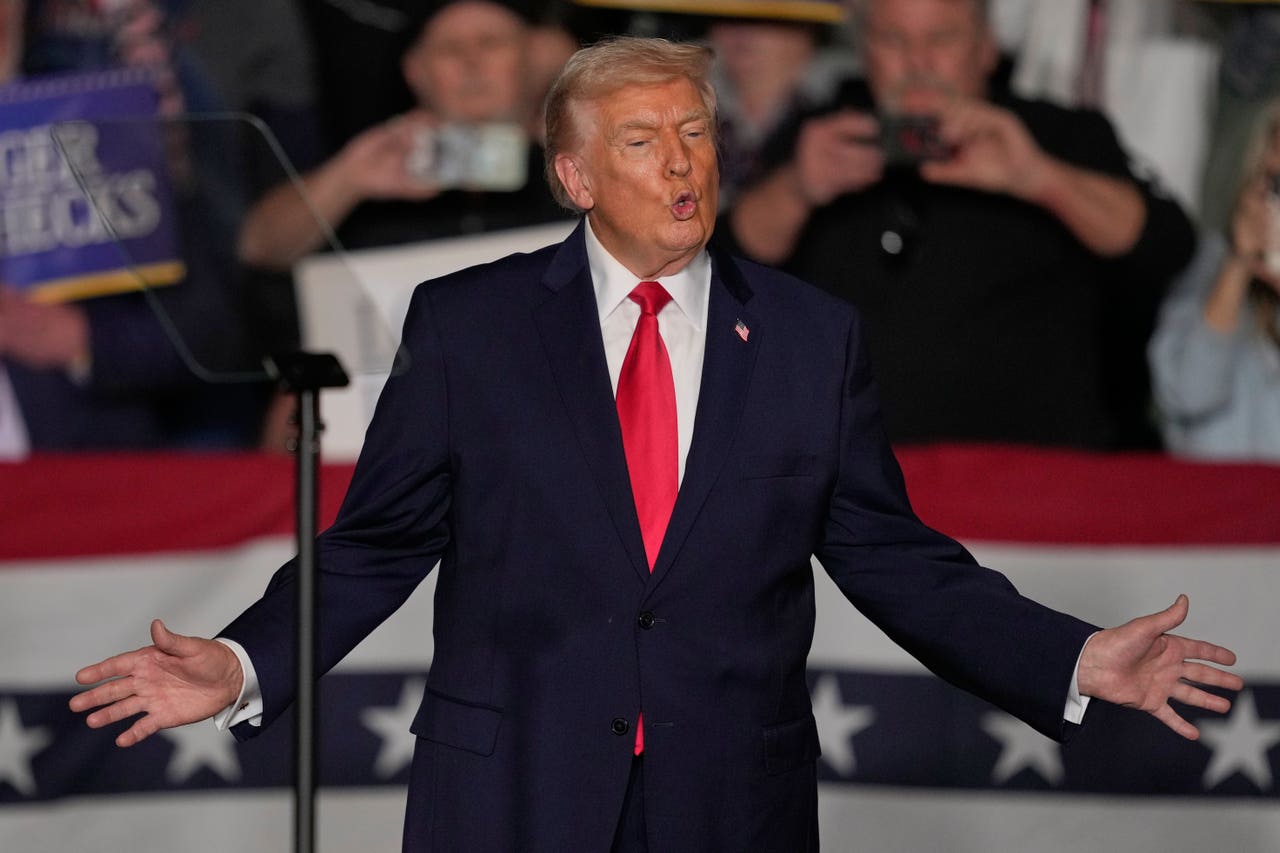 Trump talks up US economy in key speech ahead of midterm elections ...