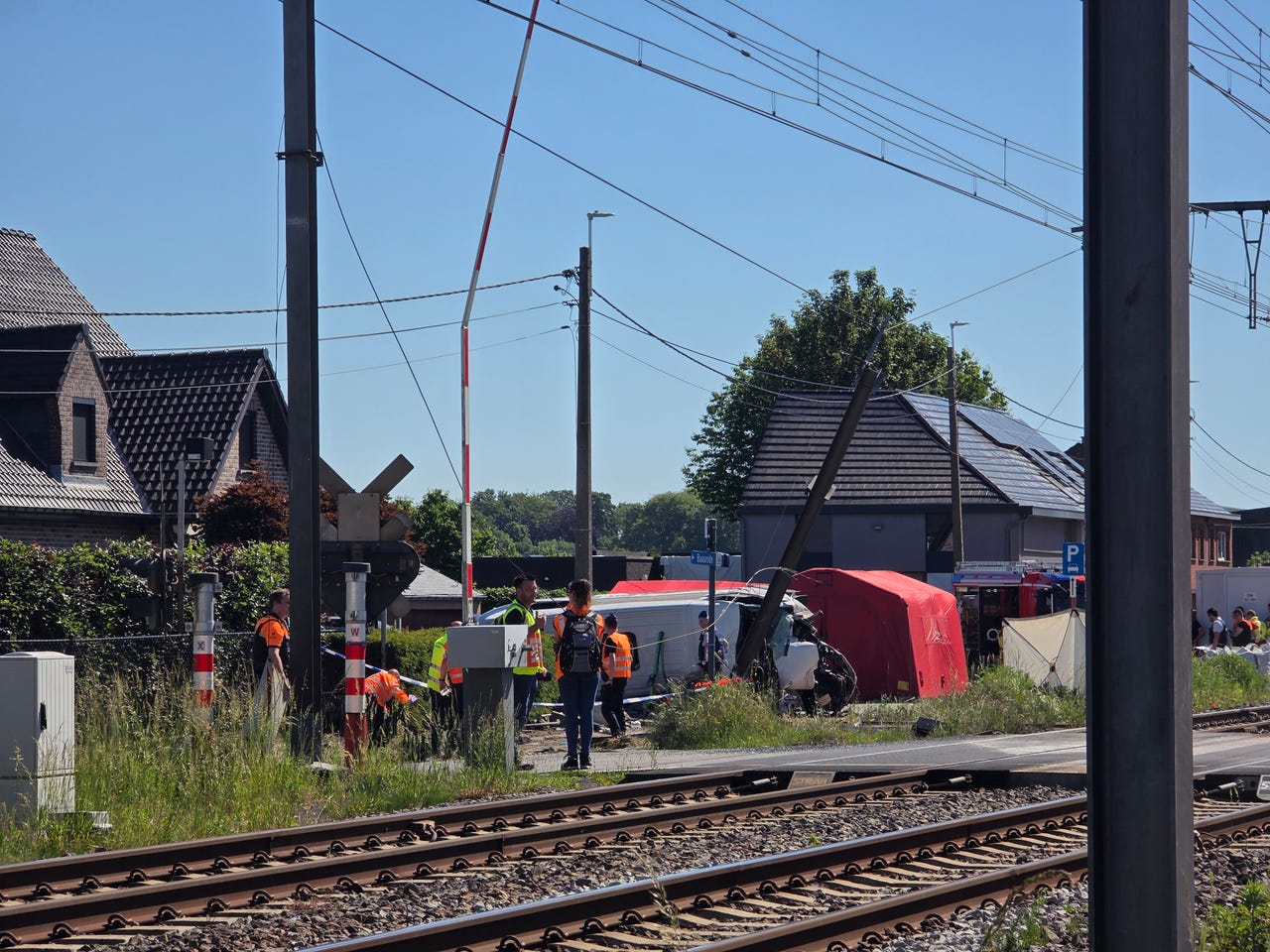 Several hurt in crash between train and minibus carrying children in ...
