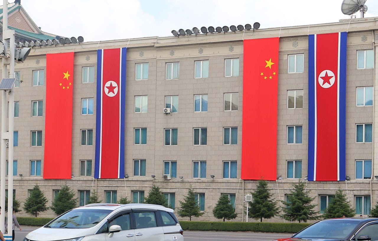 Lavish welcome for Chinese leader in North Korea prior to talks with ...
