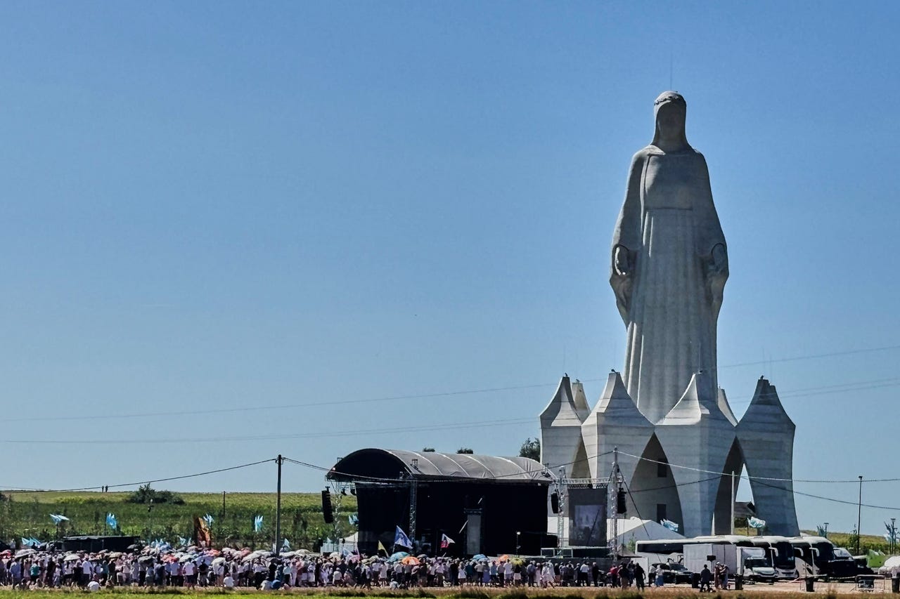 Europe’s tallest statue of Virgin Mary inaugurated in small Polish ...